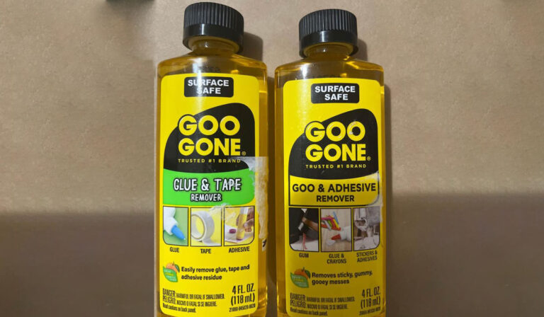 A Guide to Using Goo Gone on Car Windows - Glass Helper