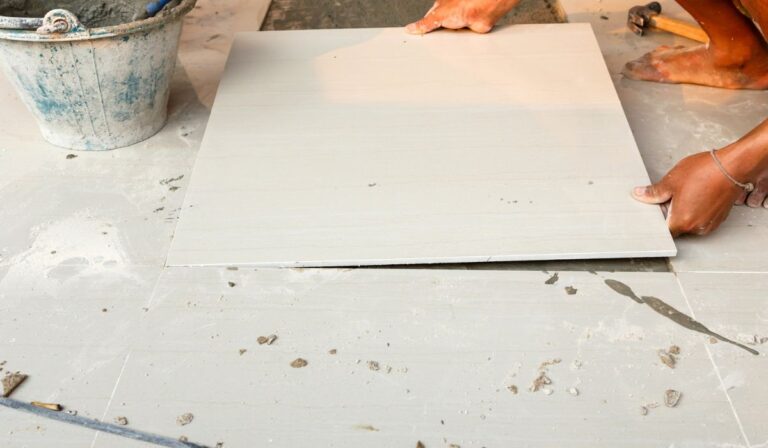 A Complete Guide To Tiling A Glass Surface - Glass Helper